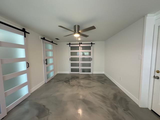 4 Bedroom house with Second kitchen in basement