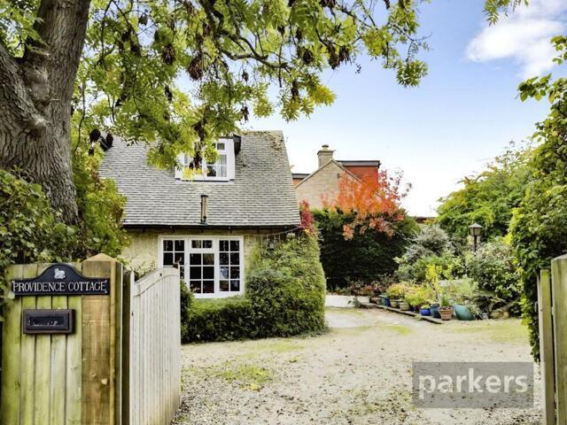 4 Bedroom House Witney Oxfordshire LS98649053