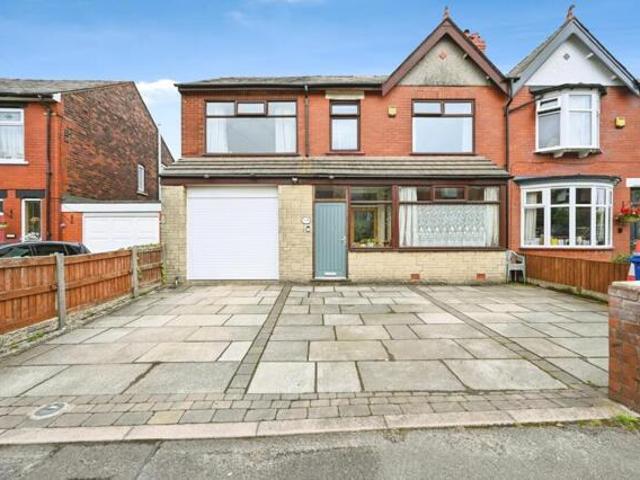 4 Bedroom House Wigan Wigan 98834597