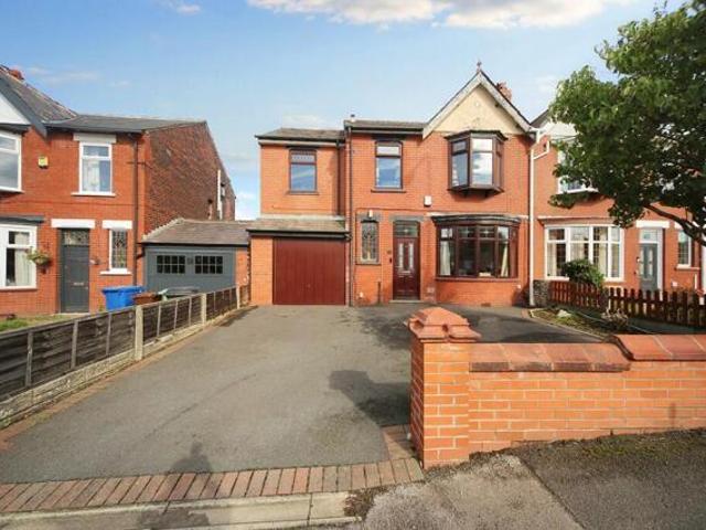 4 Bedroom House Wigan Wigan 98969063