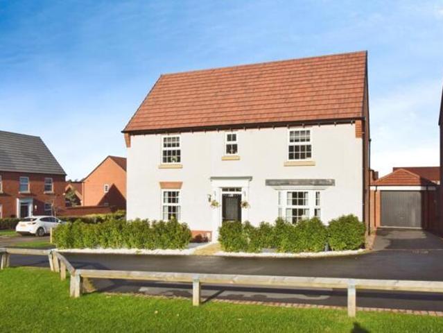 4 Bedroom House Wigston Leicestershire 100502829