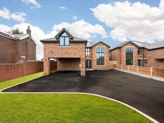 4 Bedroom House Wrightington Wigan 101797068