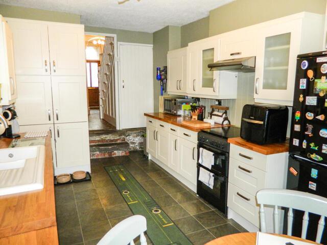 4 Bedroom House Wye Blaenau Gwent 101025669