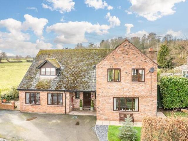 4 Bedroom House Wye Kent 99523581