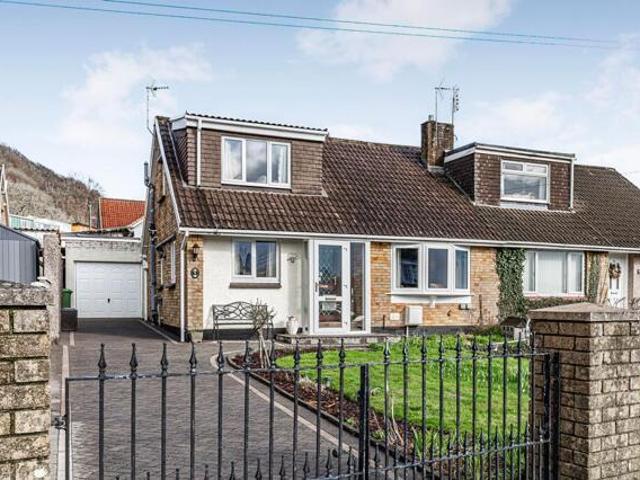 4 Bedroom House Wye Rhondda Cynon Taff LS101675102