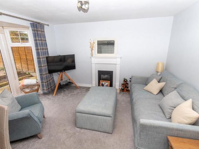 4 bedroom House To Let