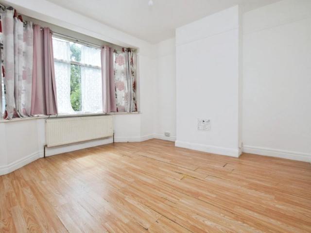 4 bedroom House To Let