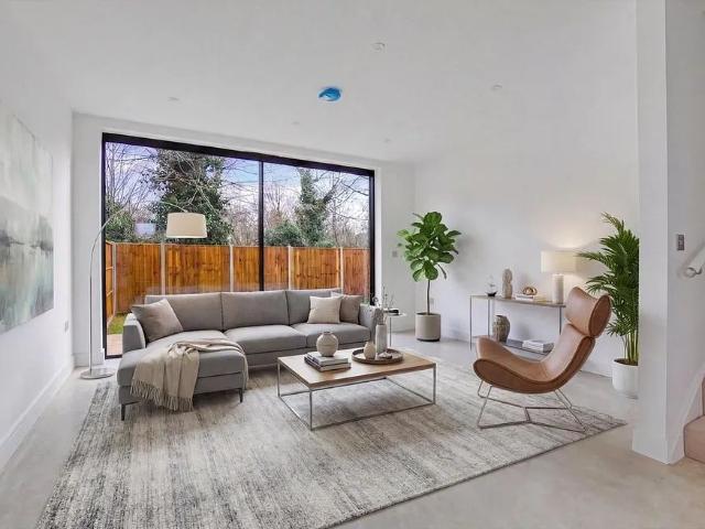 4 bedroom house to let