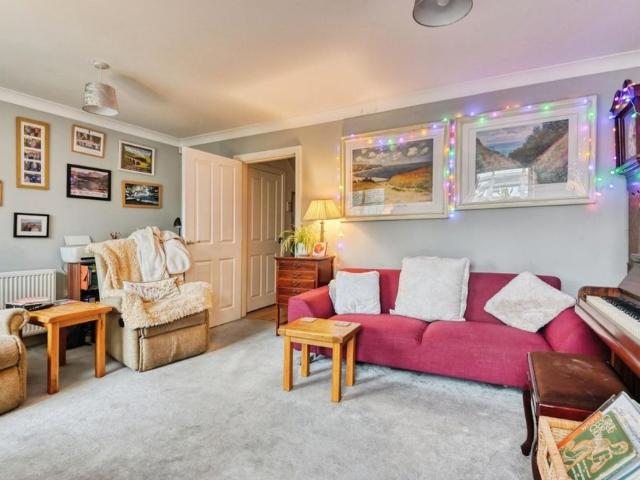 4 bedroom House To Let