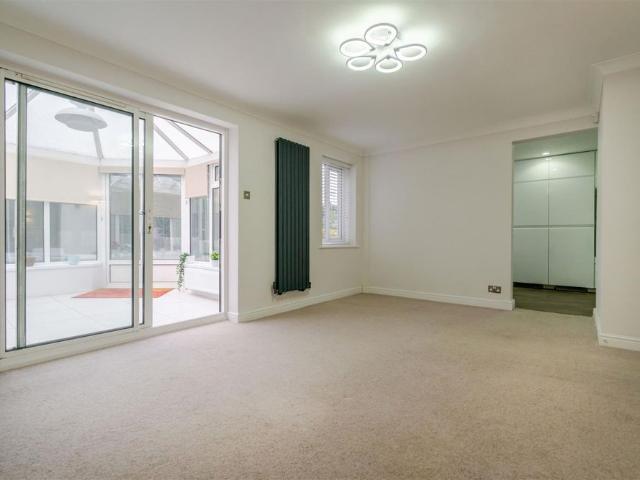 4 bedroom House To Let