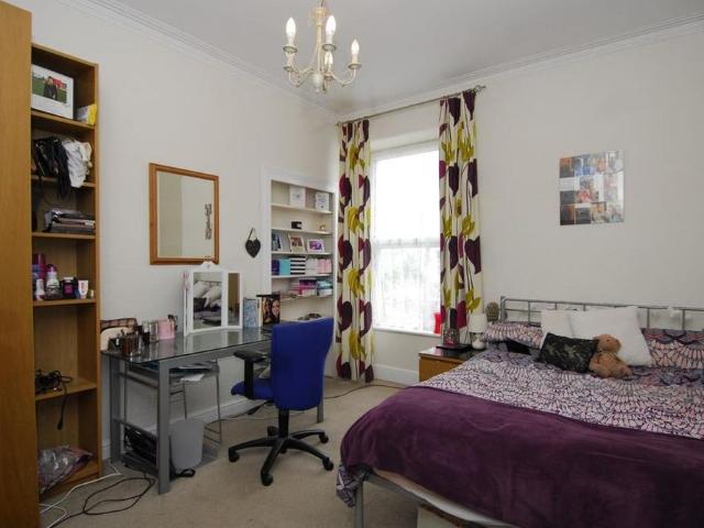 4 bedroom house to rent