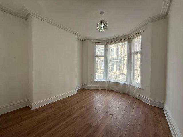 4 bedroom house to rent