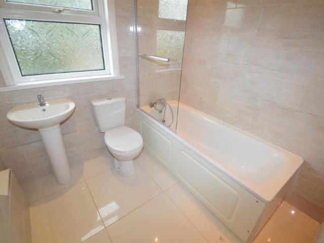 4 bedroom house to rent