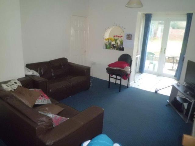 4 bedroom house to rent