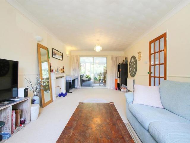 4 bedroom house to rent
