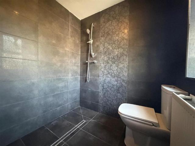 4 bedroom house to rent
