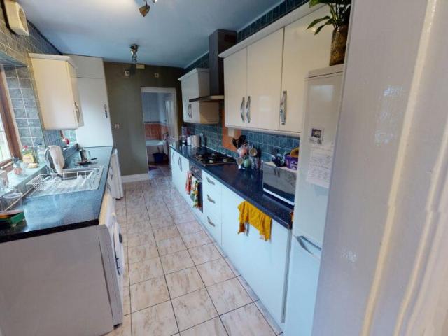 4 bedroom house to rent