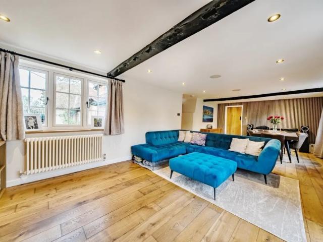 4 bedroom house to rent