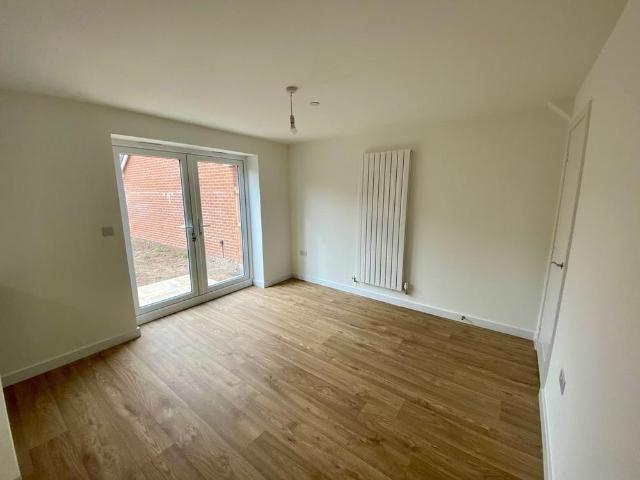 4 bedroom house to rent