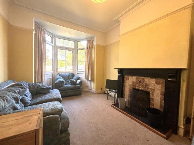4 bedroom house to rent