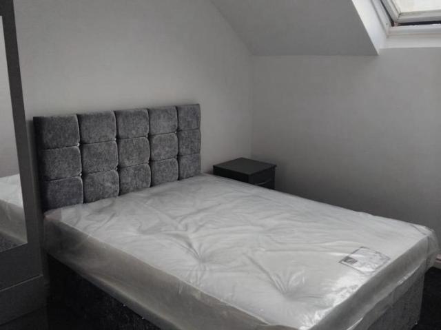 4 bedroom house to rent