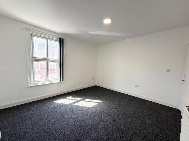 4 bedroom house to rent