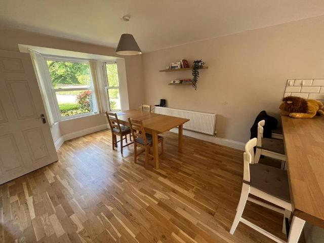 4 bedroom house to rent