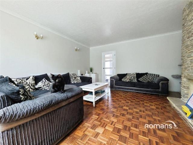 4 bedroom house to rent