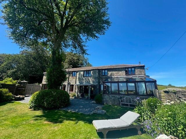4 bedroom house to rent