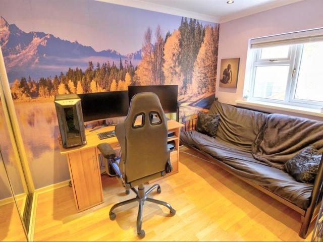 4 bedroom house to rent