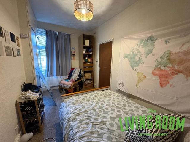 4 bedroom house to rent