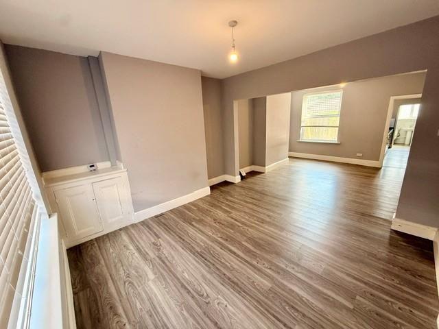 4 bedroom house to rent