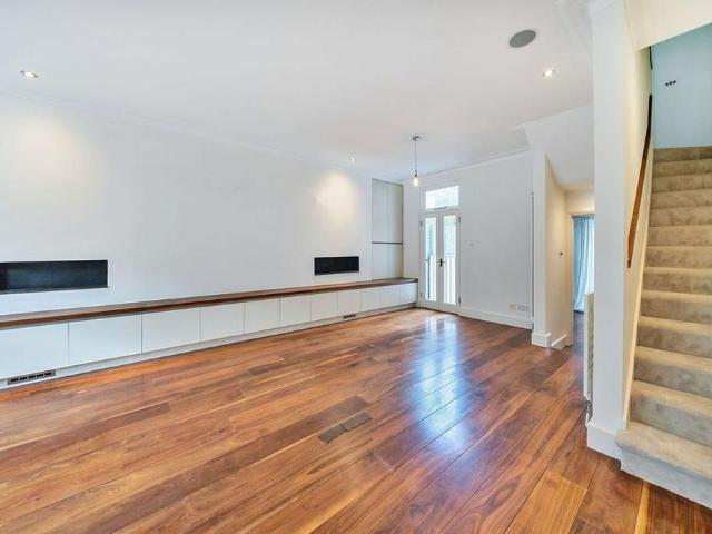 4 bedroom house to rent