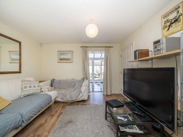 4 bedroom house to rent