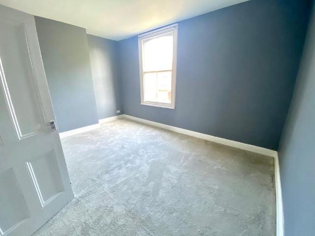 4 bedroom house to rent