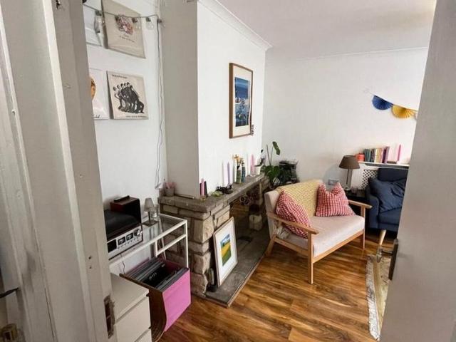 4 bedroom house to rent