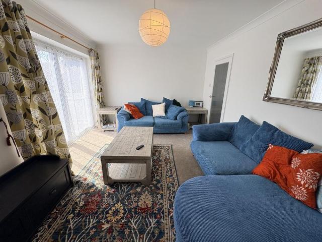 4 bedroom house to rent