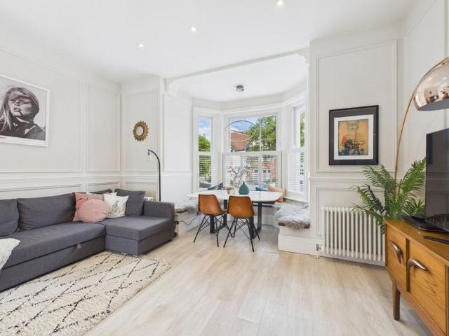 4 bedroom house to rent