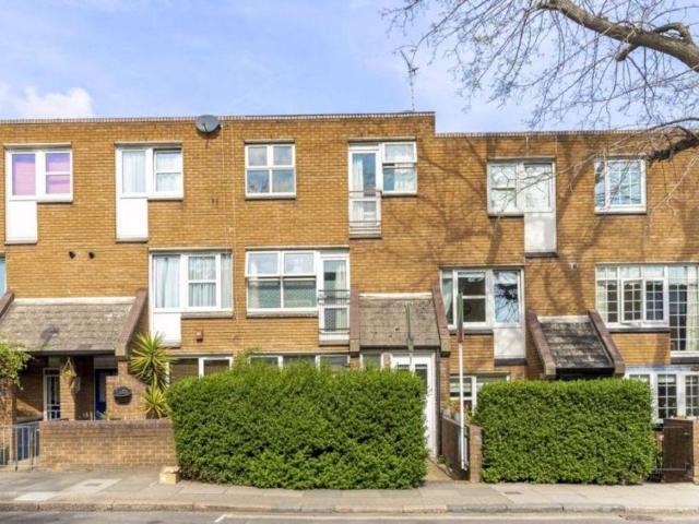 4 bedroom house to rent