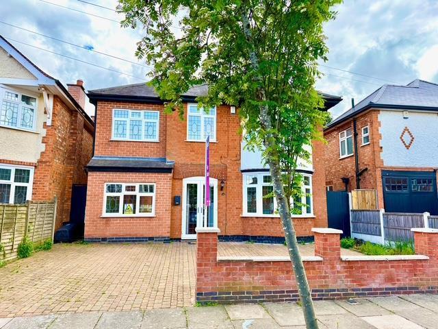 4 bedroom house to rent