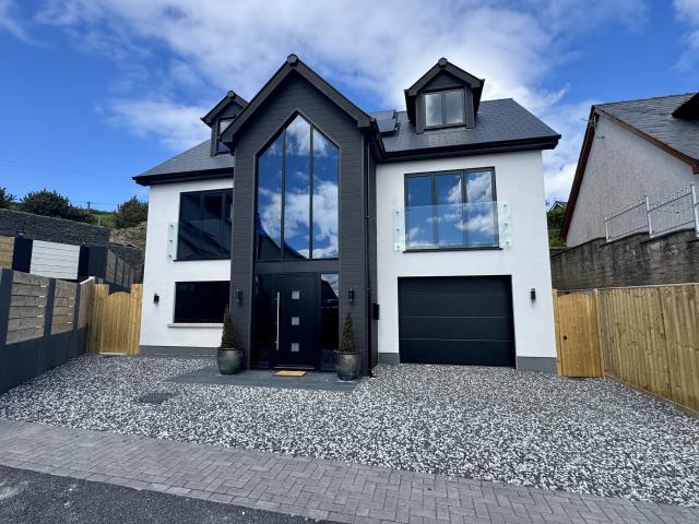 4 bedroom house to rent