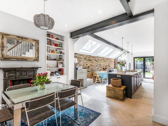 4 bedroom house to rent