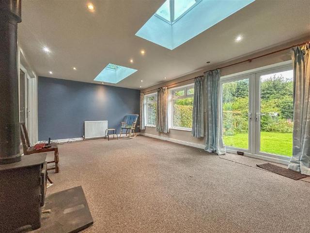4 bedroom house to rent