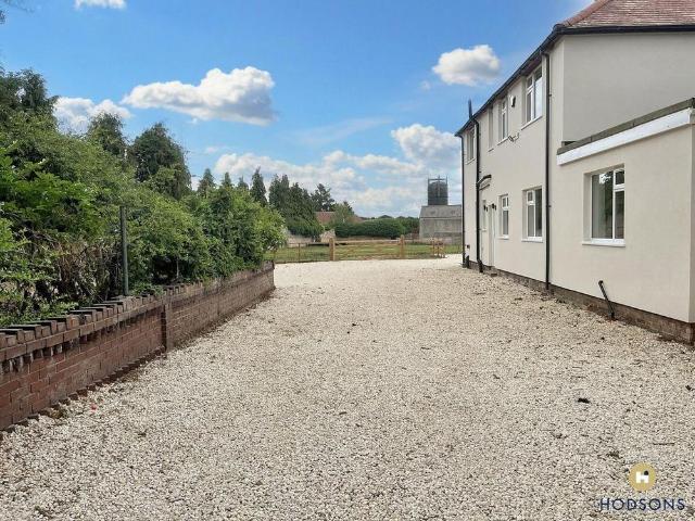 4 bedroom house to rent