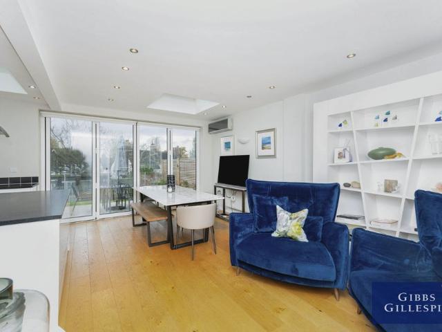 4 Bedroom House to rent