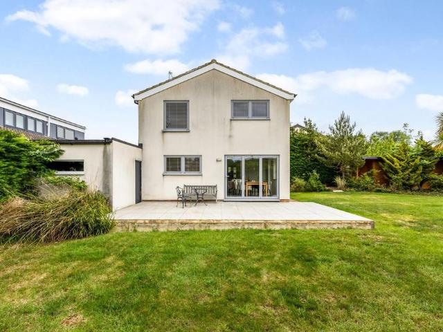 4 bedroom house to rent
