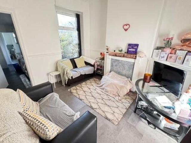 4 bedroom house to rent