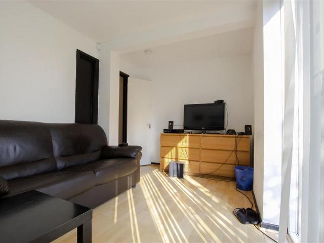 4 bedroom house to rent