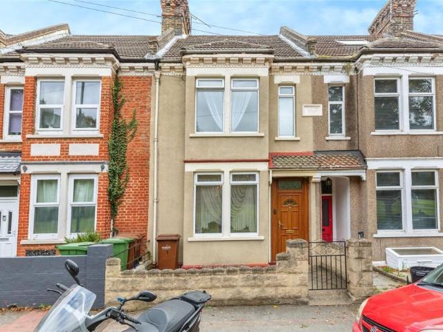 4 bedroom house to rent