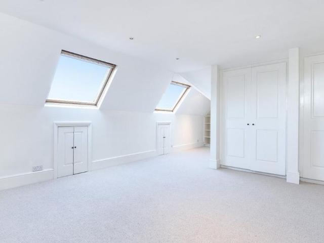 4 bedroom house to rent